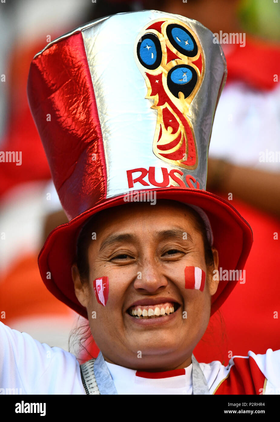 Peru fan hi-res stock photography and images - Alamy