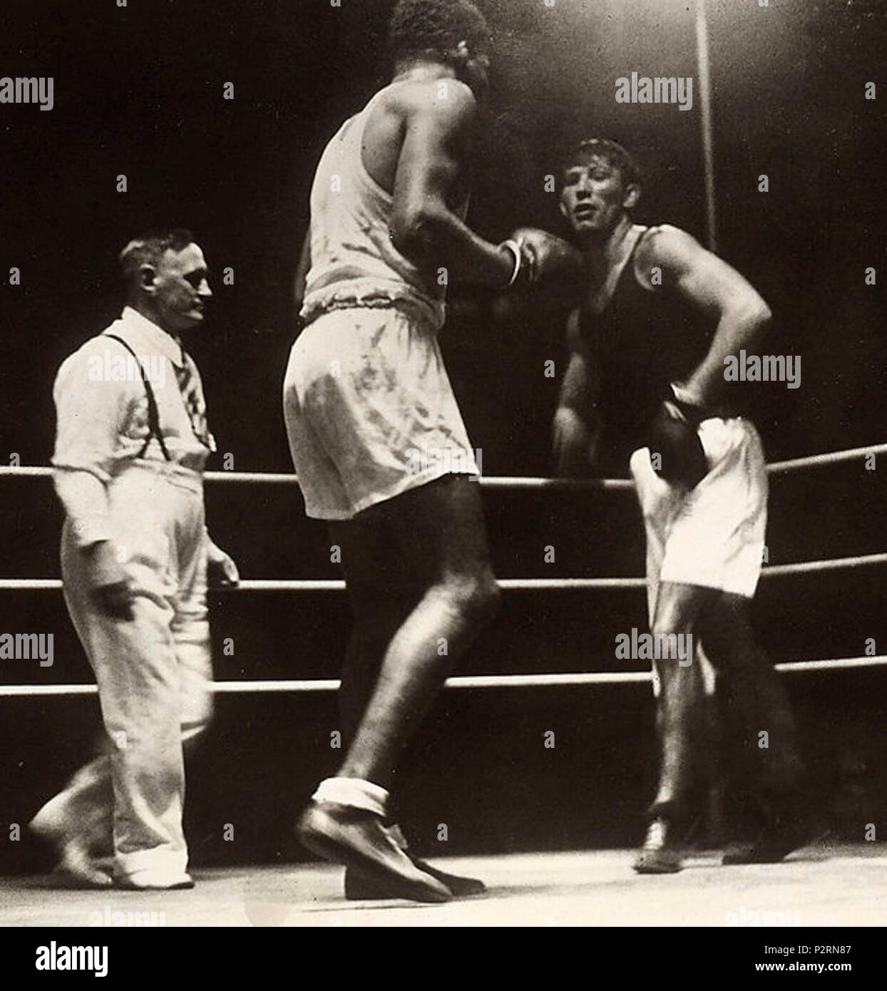 final boxing round between Runge (Germany) and Lowel (Argentina) - Date ...