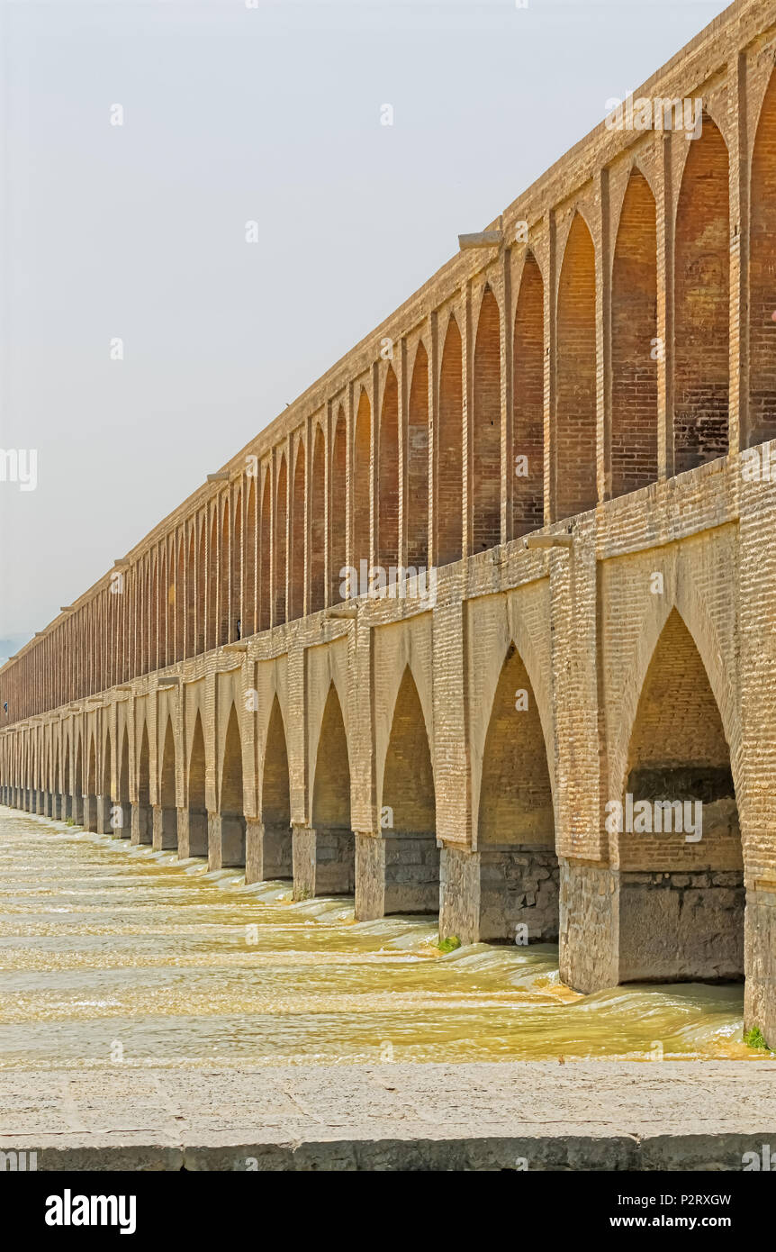 Zayandeh river culture hi-res stock photography and images - Alamy