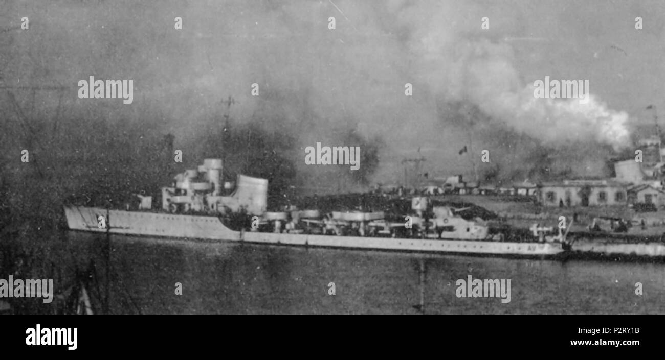 . English: The Italian destroyer Aviere in Messina, 1941. 1941. Unknown ...