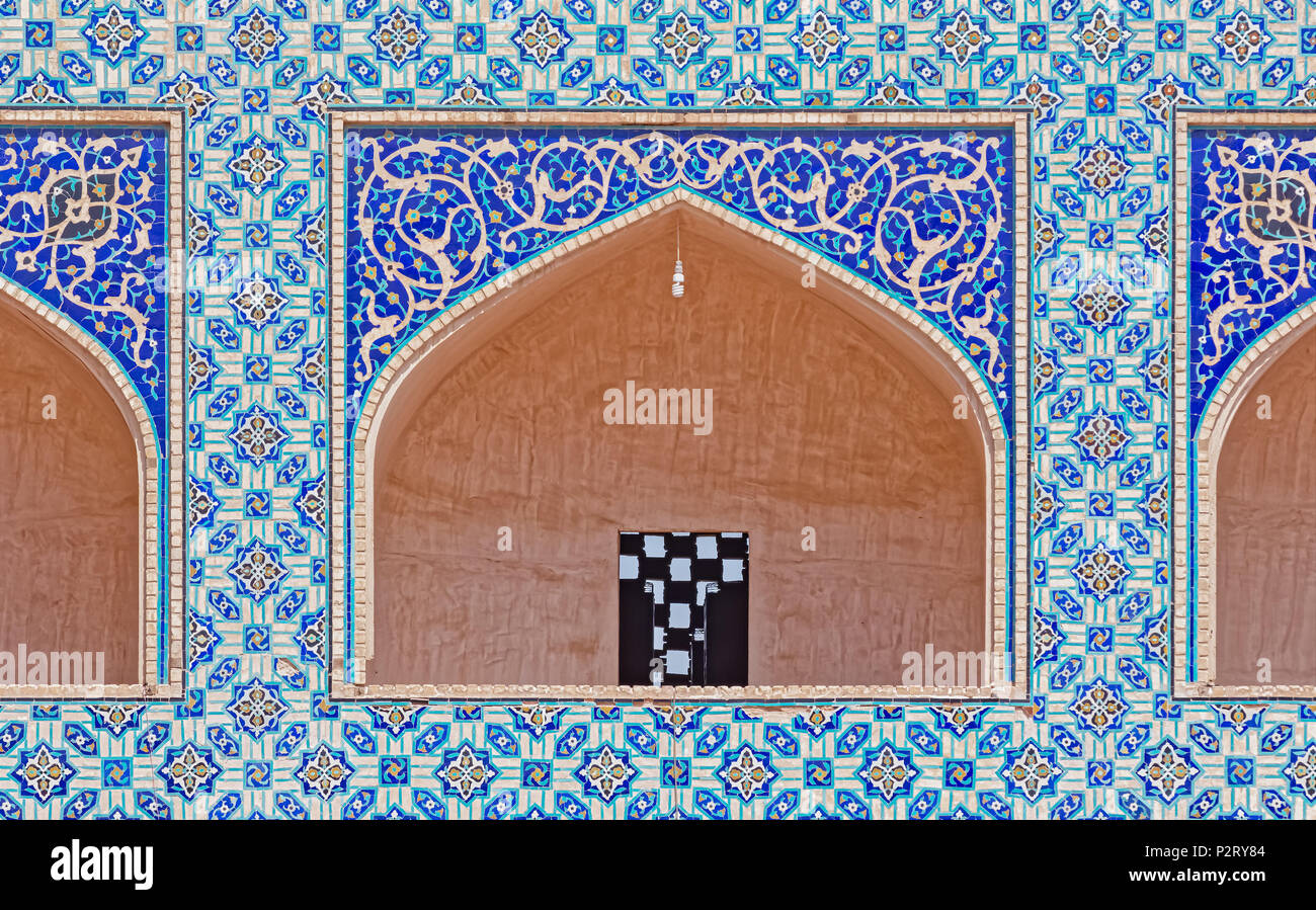 Isfahan Old Mosque balcony Stock Photo - Alamy
