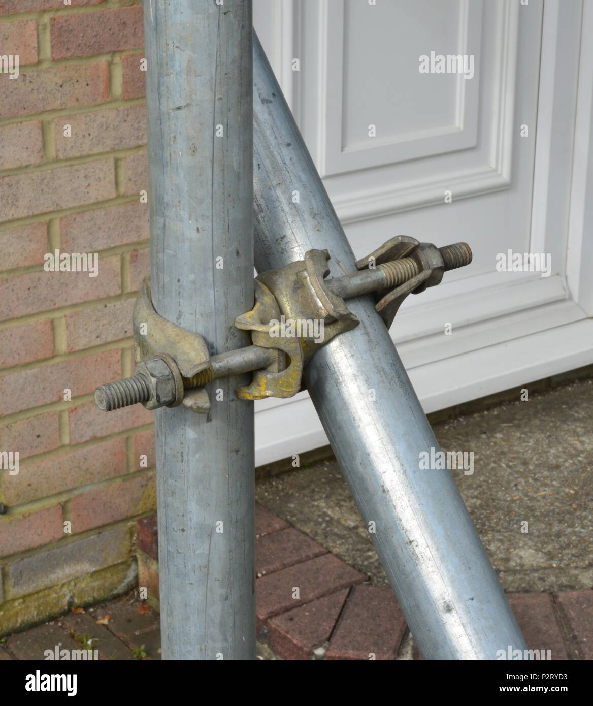 A Scaffolding clamp Stock Photo - Alamy