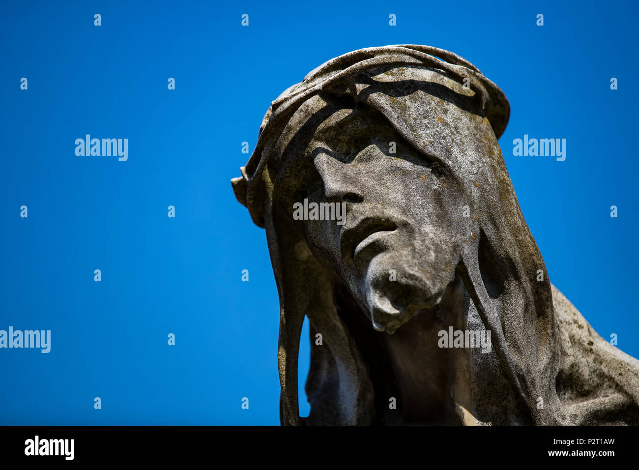 5 JUNE 2018, MILAN, ITALY: Statues of mourning at the graves of the ...