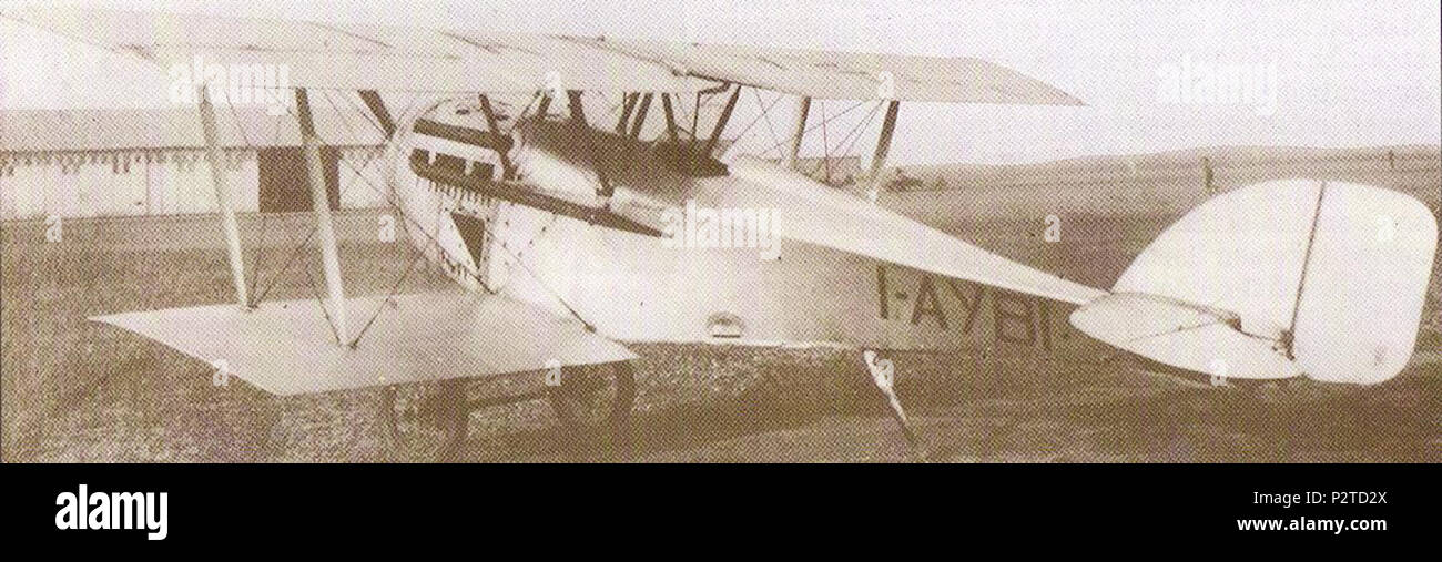 . English: Italian Gabardini G.8 aircraft, offered in fighter and ...