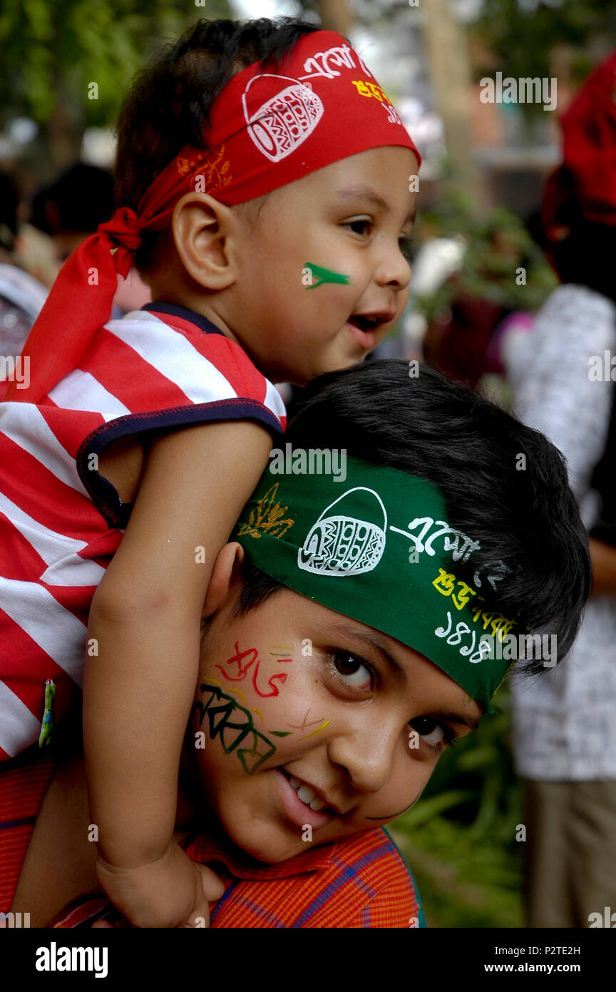 Celebrating Pohela Boishakh, 1st Day of Bangla New Year. Dhaka ...