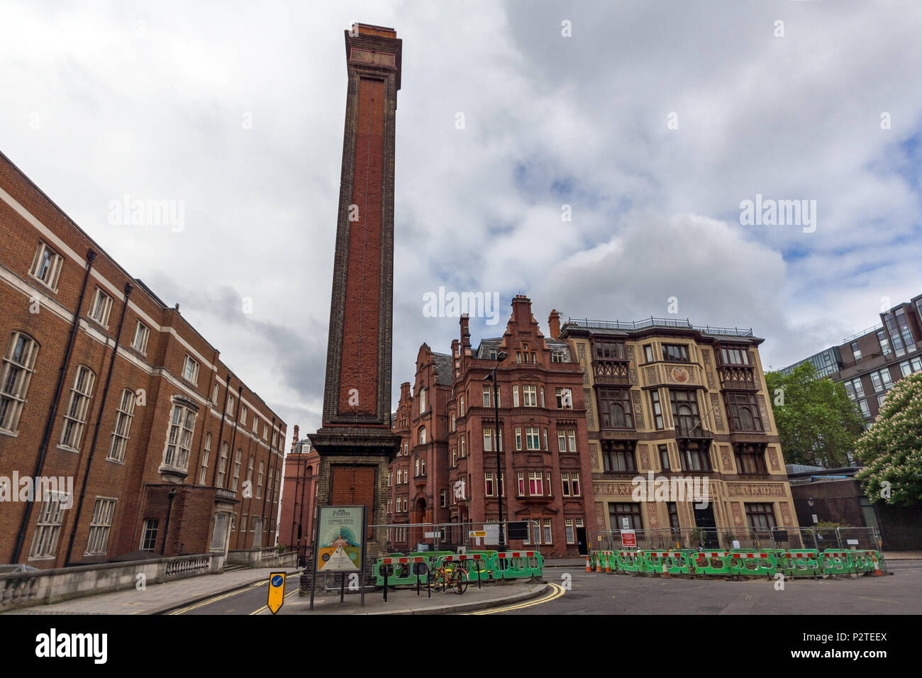 LONDON, ENGLAND - JUNE 18 2016: Amazing view of typical English ...