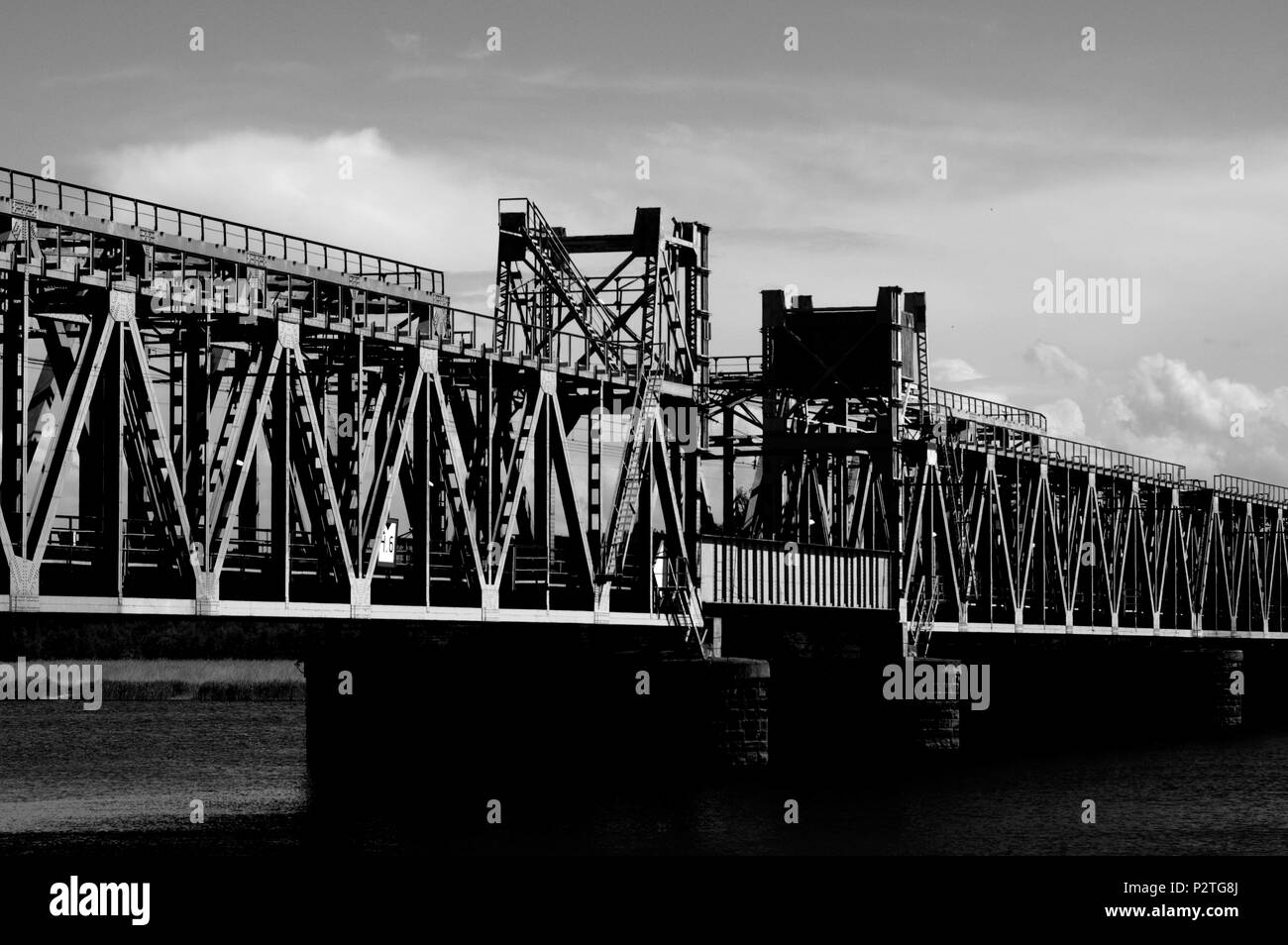 Bridge structure image Stock Photo - Alamy