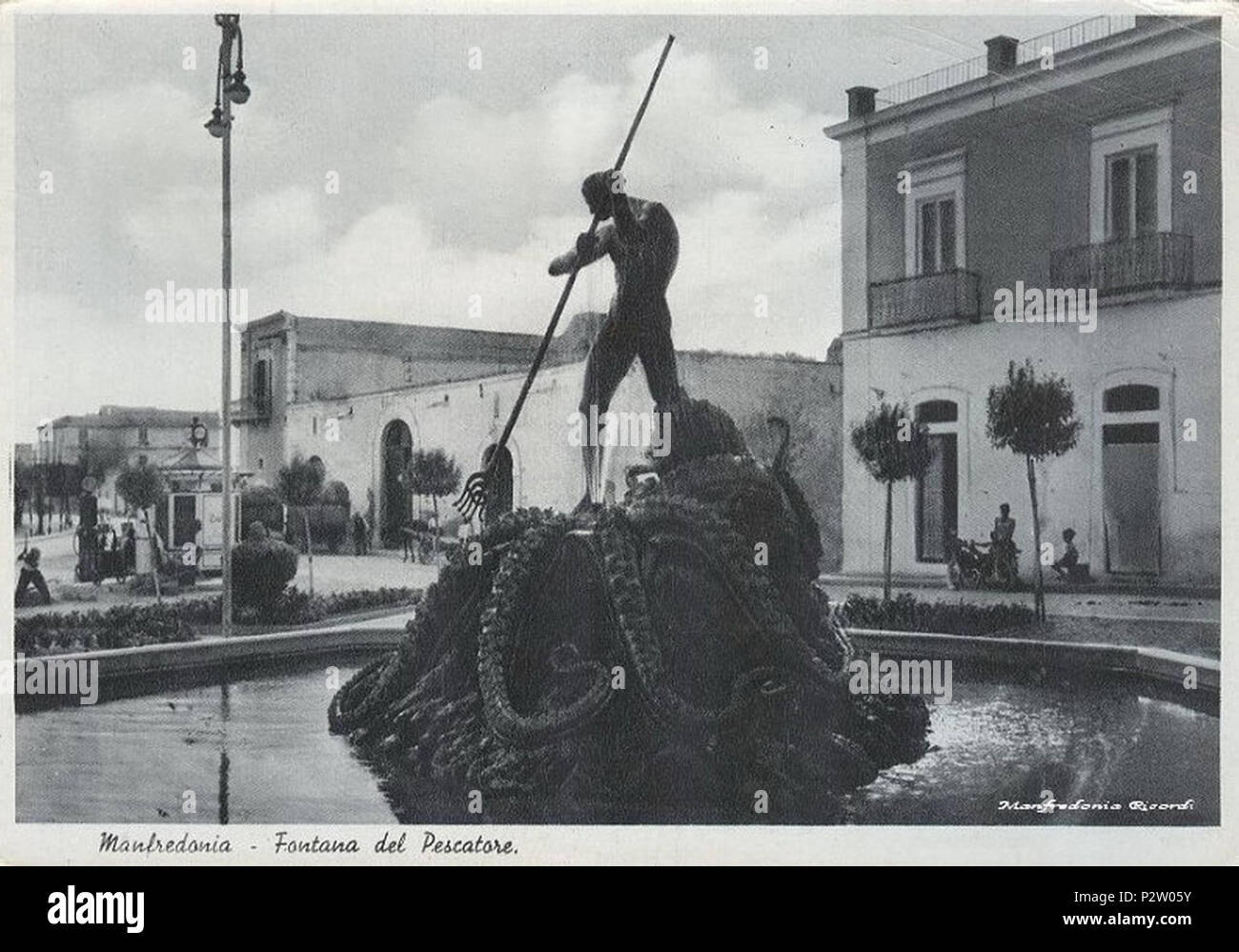 . (scan by Hyeronimus) 29 Fontana Piscitelli - Monumento al Pesccatore ...