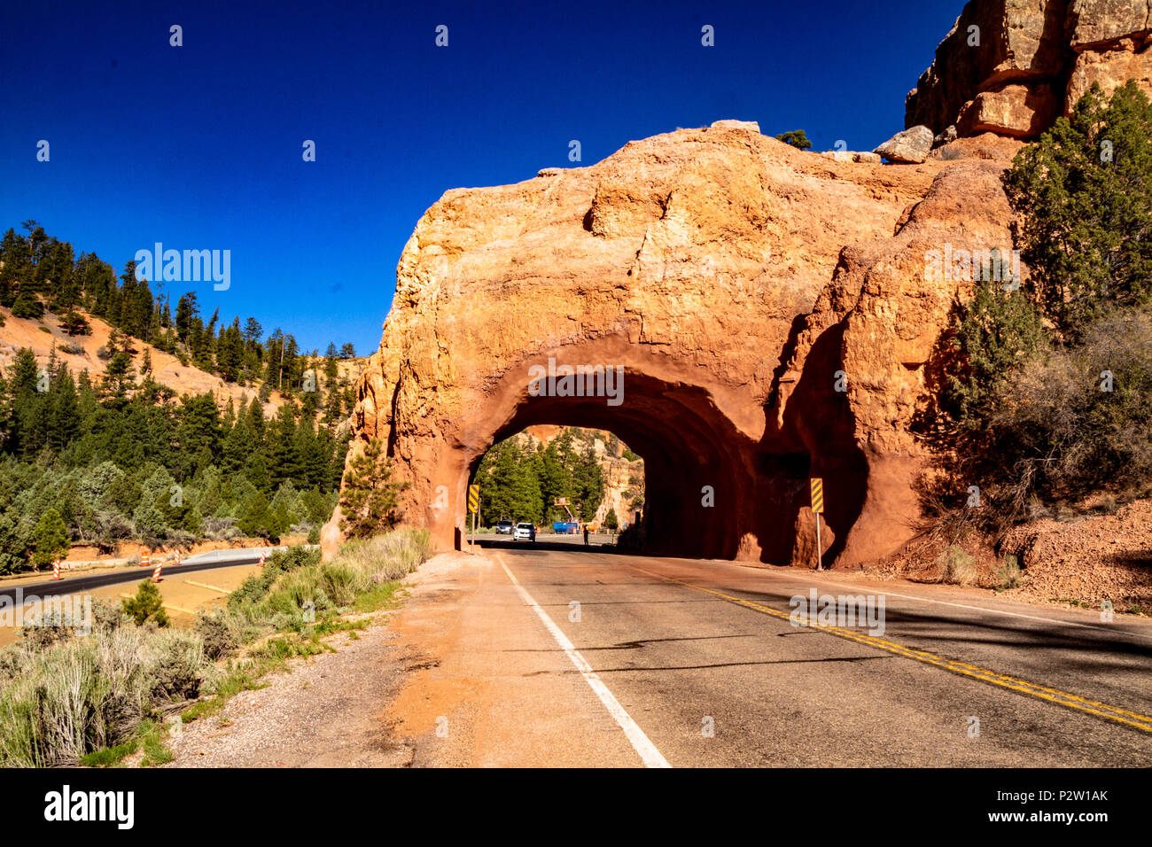 Bryce canyon road highway park hi-res stock photography and images - Alamy