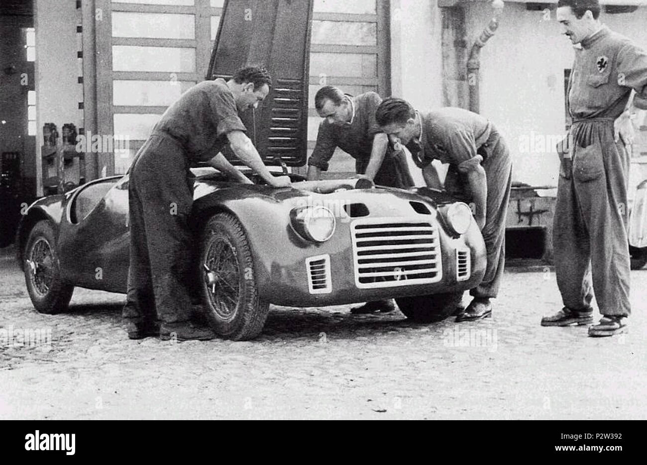 159 ferrari hi-res stock photography and images - Alamy