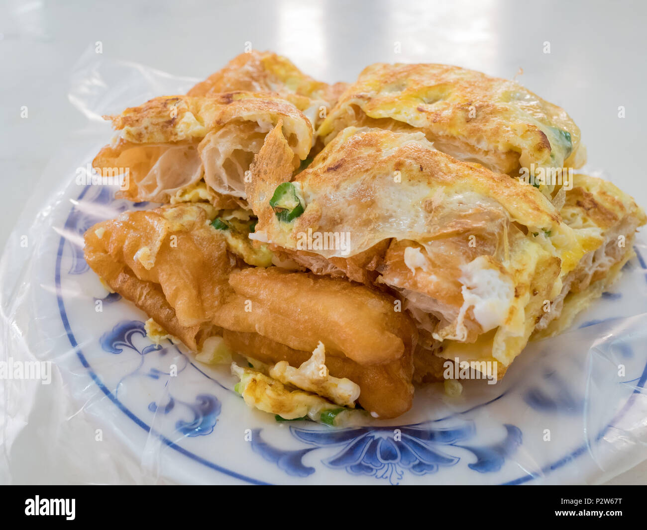 Chinese omelet hi-res stock photography and images - Alamy
