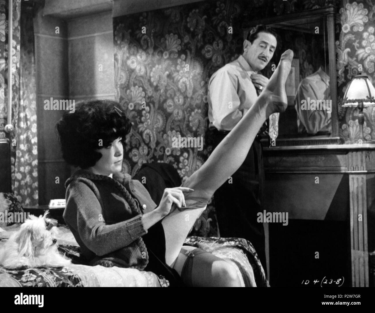 Watch Irma La Douce