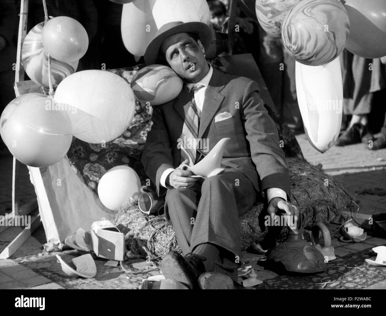 Original Film Title: AZAFATAS CON PERMISO. English Title: AZAFATAS CON ...