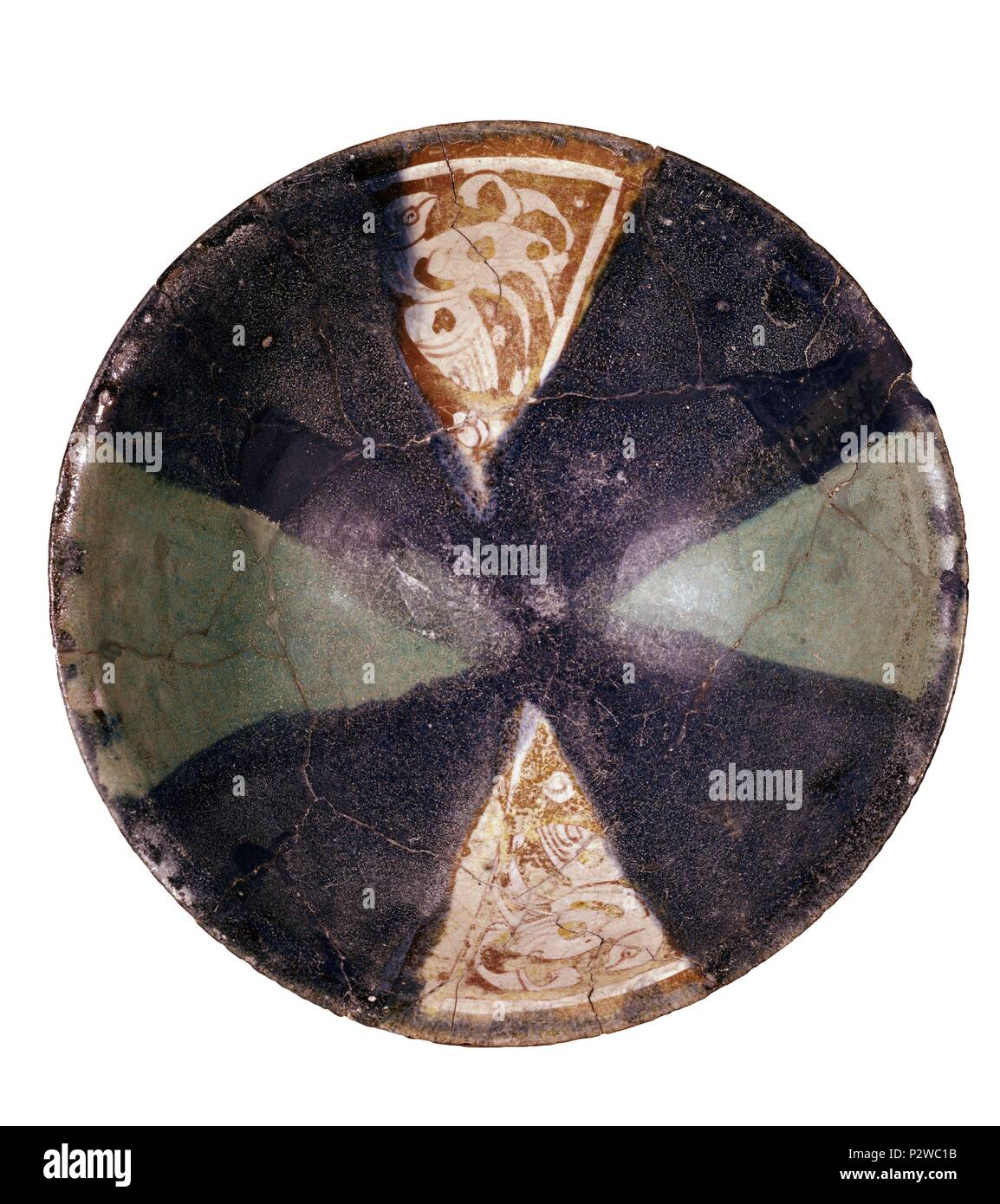 CERAMICA IRANI-CUENCO DE BARRO ROSADO S XIII. Location: MUSEO ...