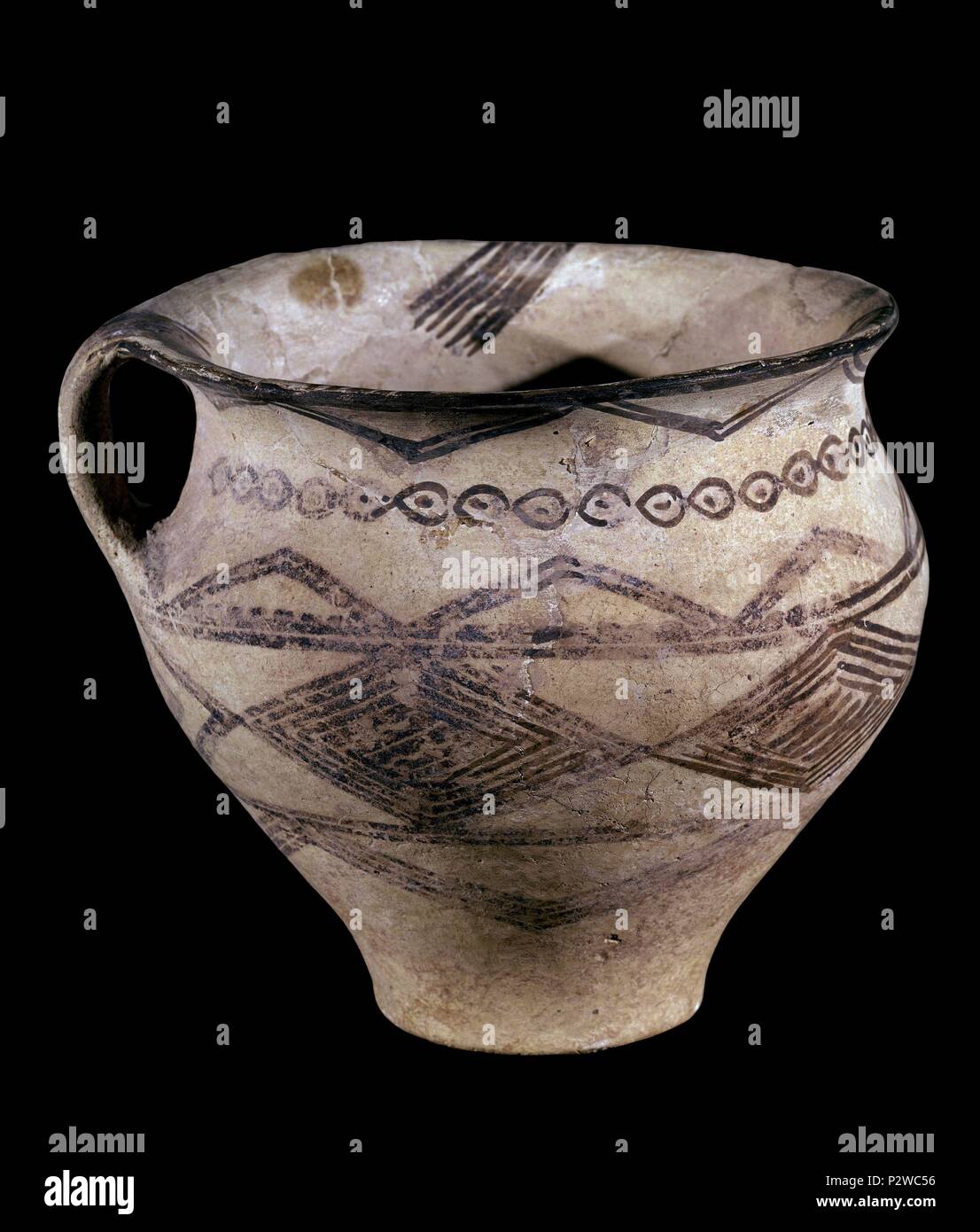 CERAMICA IRANI-JARRO DE BARRO DE SIENA. Location: MUSEO ARQUEOLOGICO ...