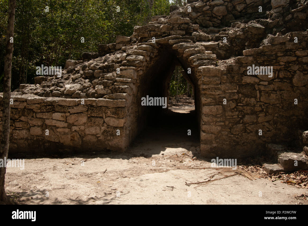 Yucatan culture hi-res stock photography and images - Alamy