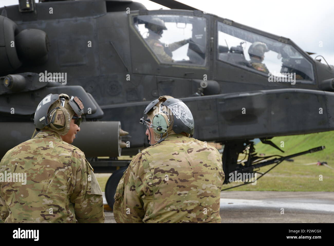 Helicopter combat functionality hi-res stock photography and images - Alamy