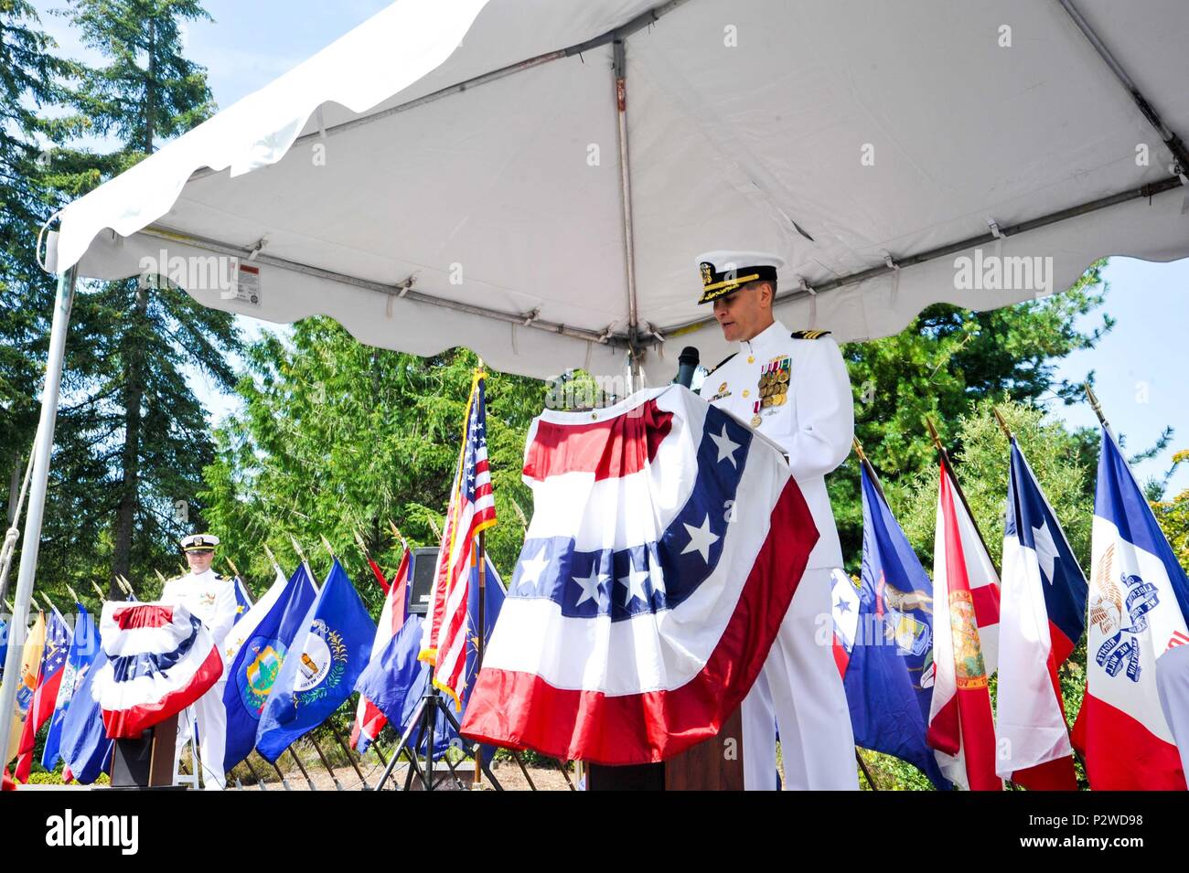Uss maine blue hi-res stock photography and images - Alamy