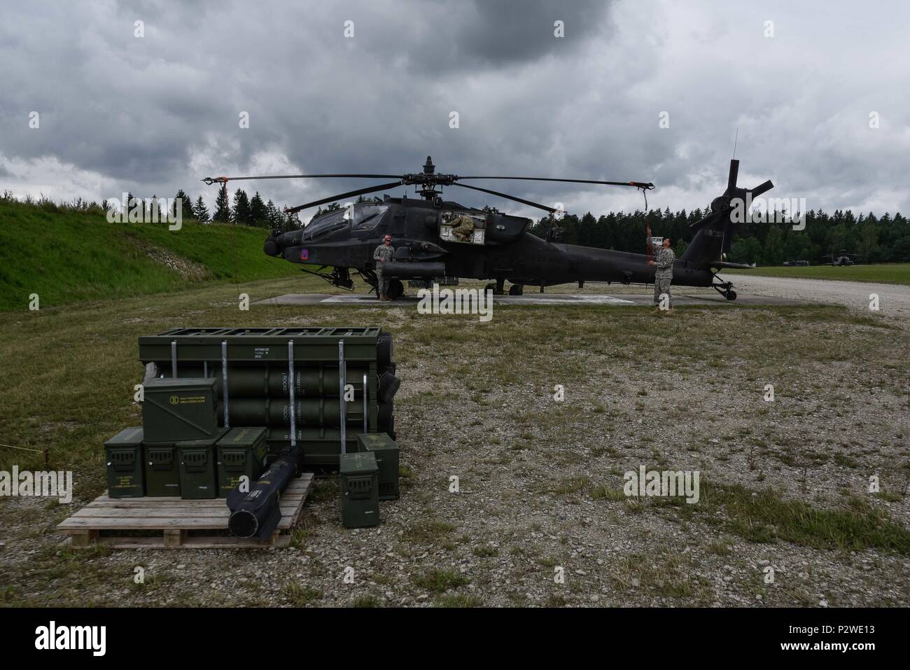 U.S. Soldiers, assigned to the 1st Battalion (Attack), 3rd Aviation ...