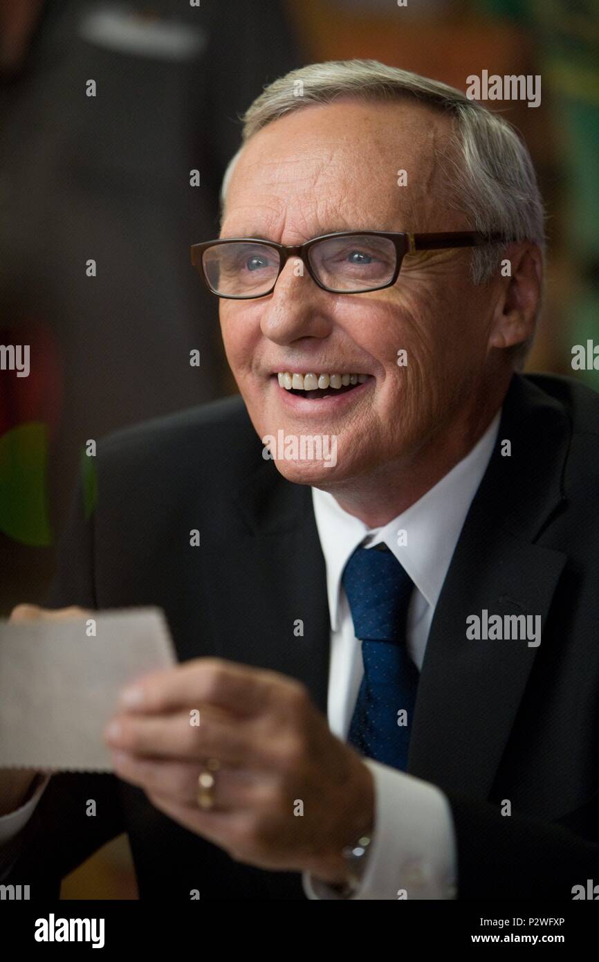 Joshua michael stern dennis hopper hi-res stock photography and images ...