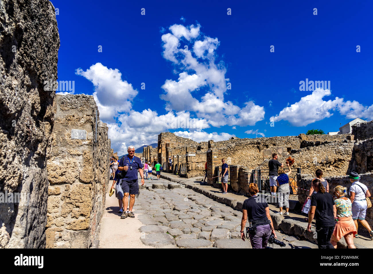 Pompeii was an ancient Roman city near modern Naples was buried under ...