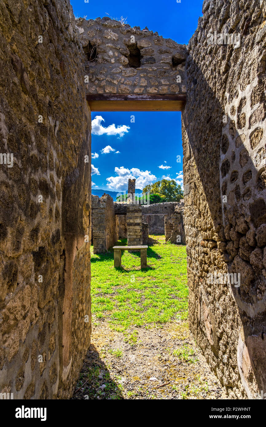 Pompeii was an ancient Roman city near modern Naples was buried under ...