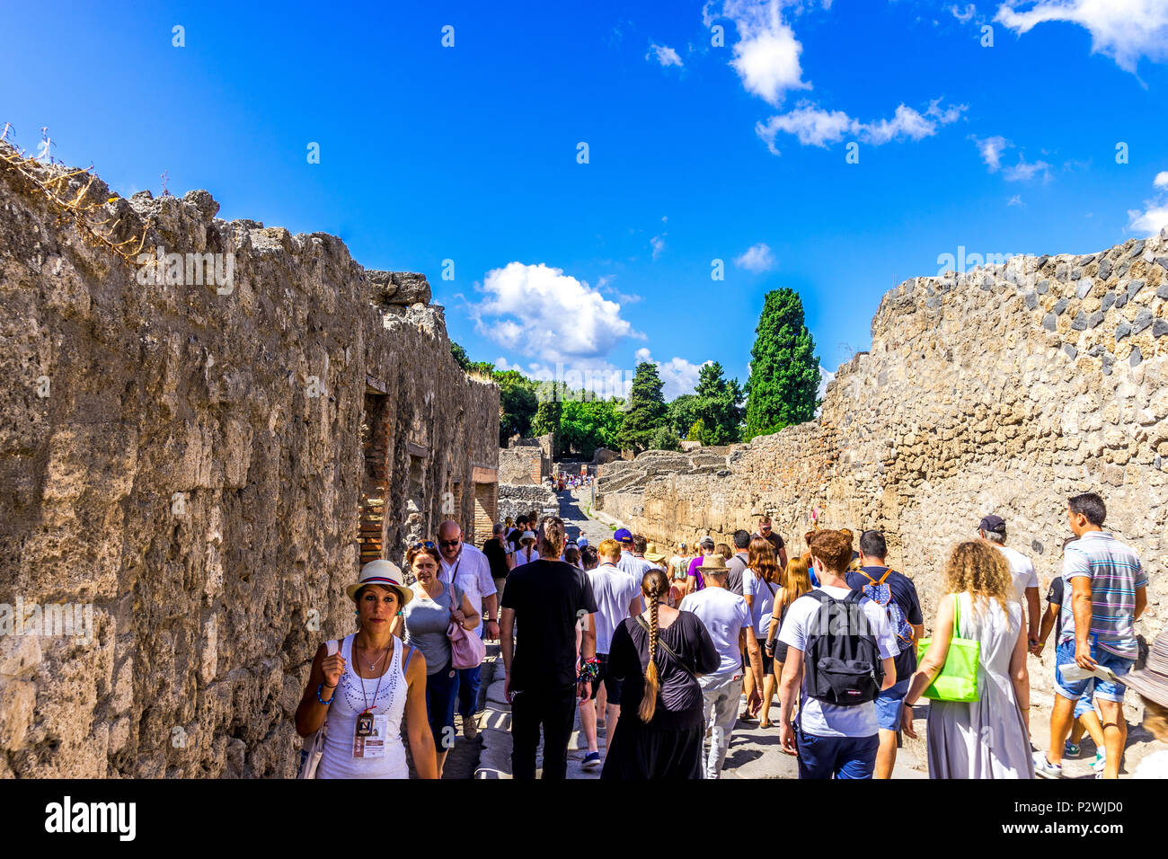 Pompeii was an ancient Roman city near modern Naples was buried under ...