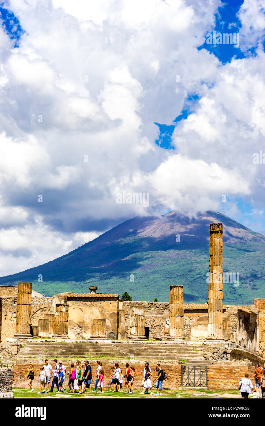 Pompeii was an ancient Roman city near modern Naples was buried under ...
