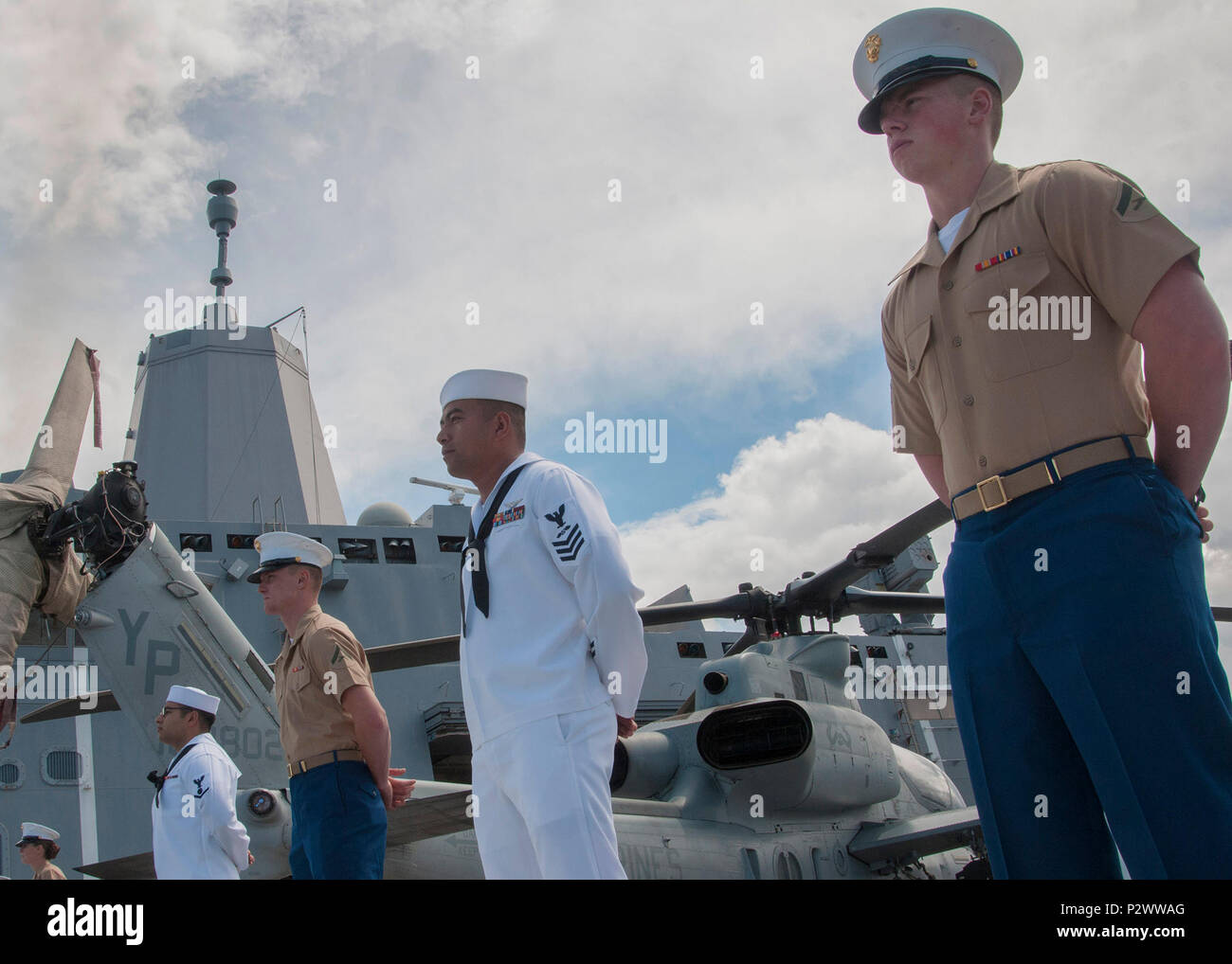 SEATTLE (Aug. 2, 2016) – Sailors and Marines aboard the amphibious ...
