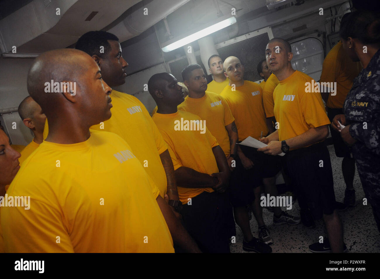 2 chief petty officer mess hi-res stock photography and images - Alamy