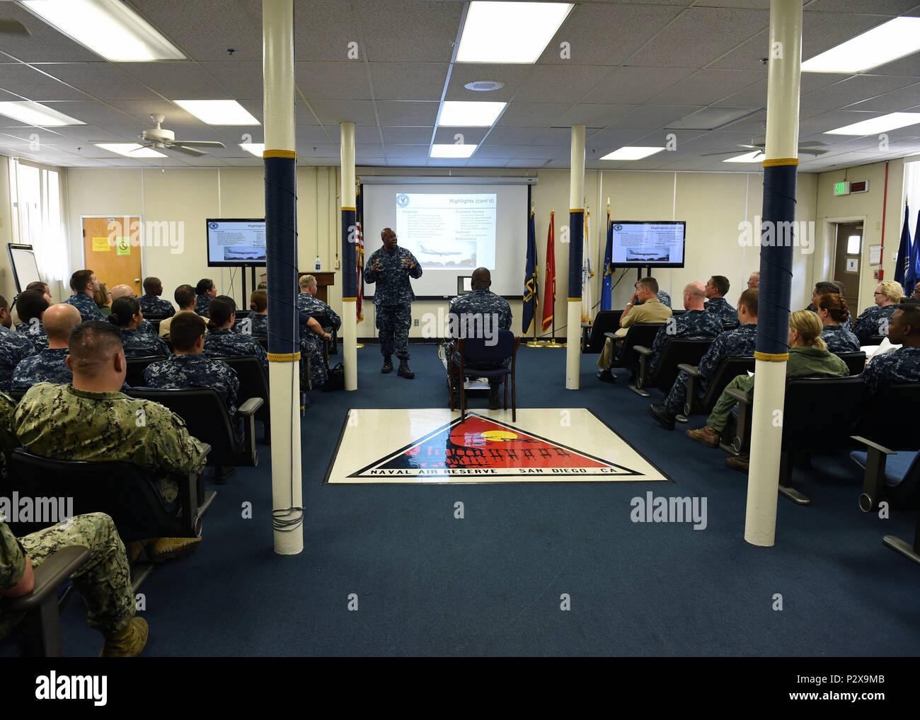 Class daniel james hi-res stock photography and images - Alamy