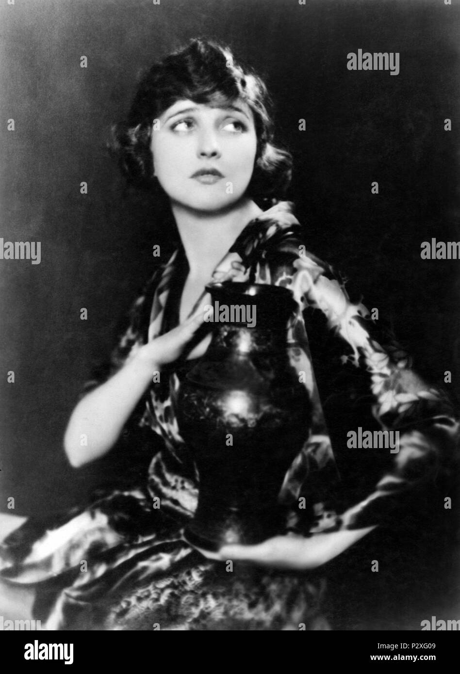 Agnes ayres hi-res stock photography and images - Alamy