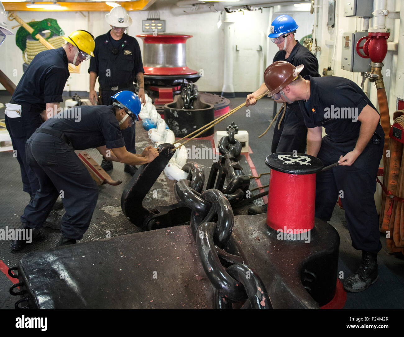 160808-N-WF272-157 SASEBO HARBOR (Aug. 8, 2016) Deck department Sailors ...