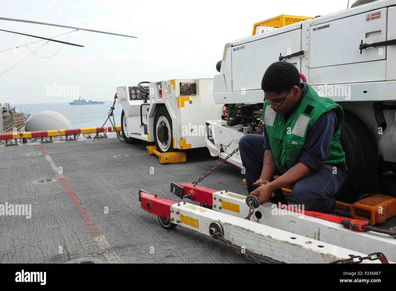 Byron thames hi-res stock photography and images - Alamy