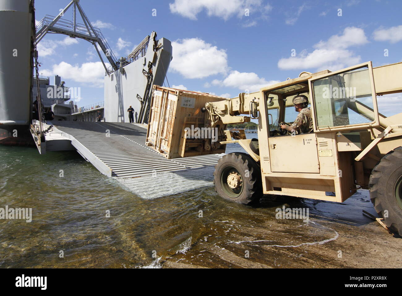 Logistic support vessel 2 hi-res stock photography and images - Alamy