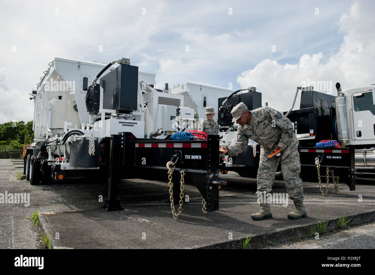 18lrs hi-res stock photography and images - Alamy