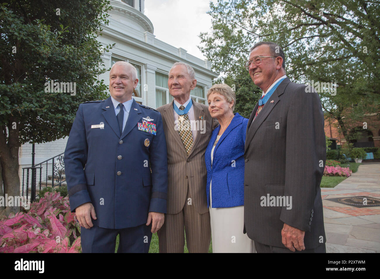 James e livingston hi-res stock photography and images - Alamy