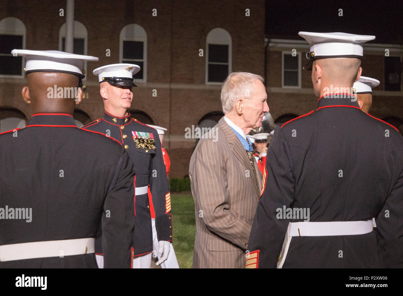 Medal parades hi-res stock photography and images - Alamy