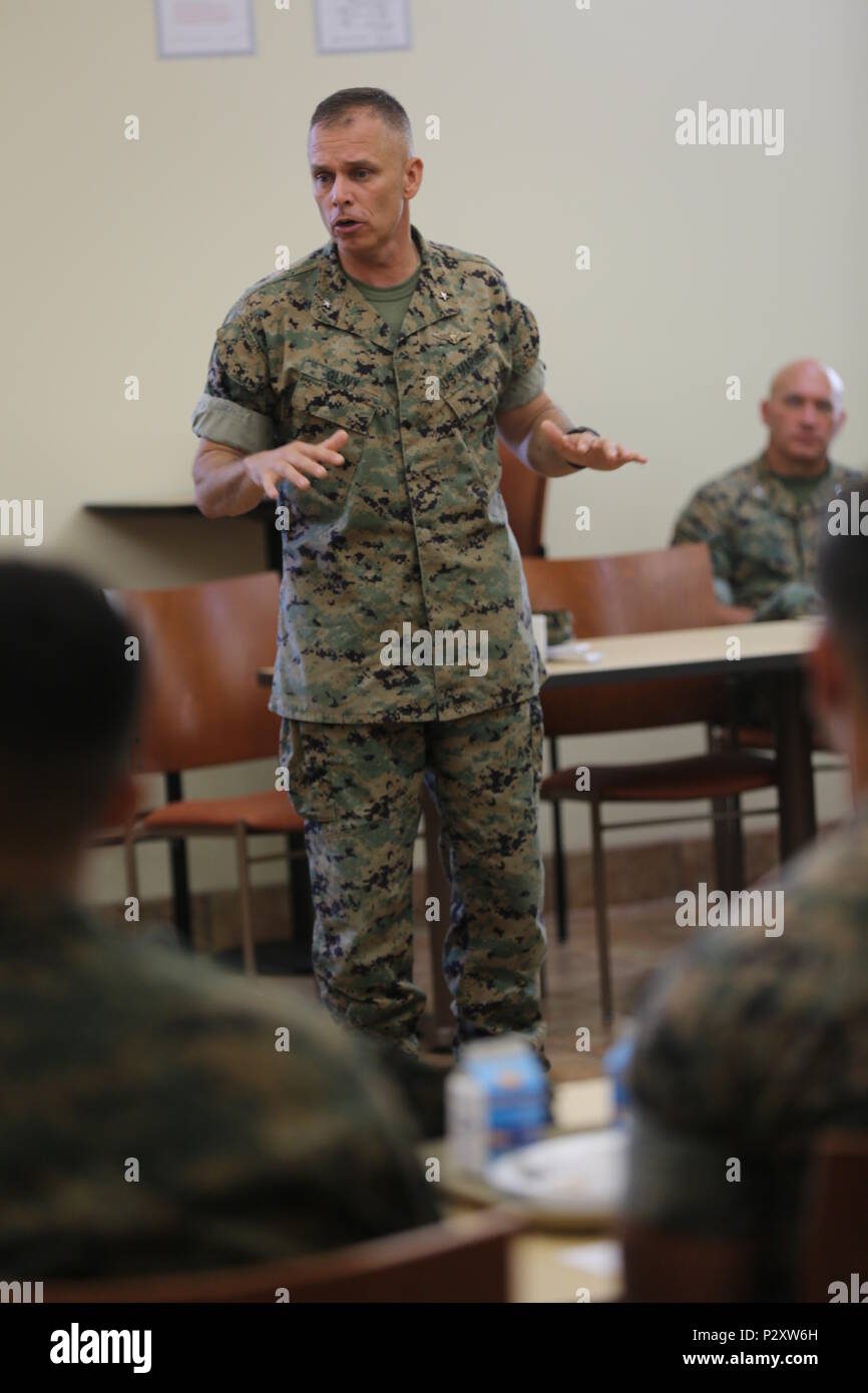 Brig gen matthew glavy hi-res stock photography and images - Alamy