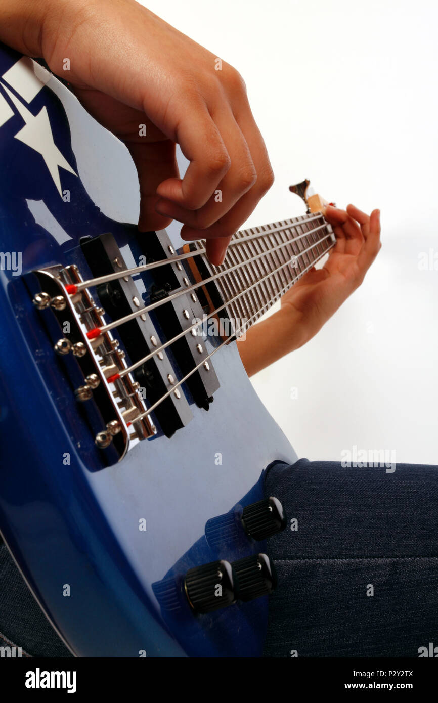 Guitar pluck close up hi-res stock photography and images - Alamy