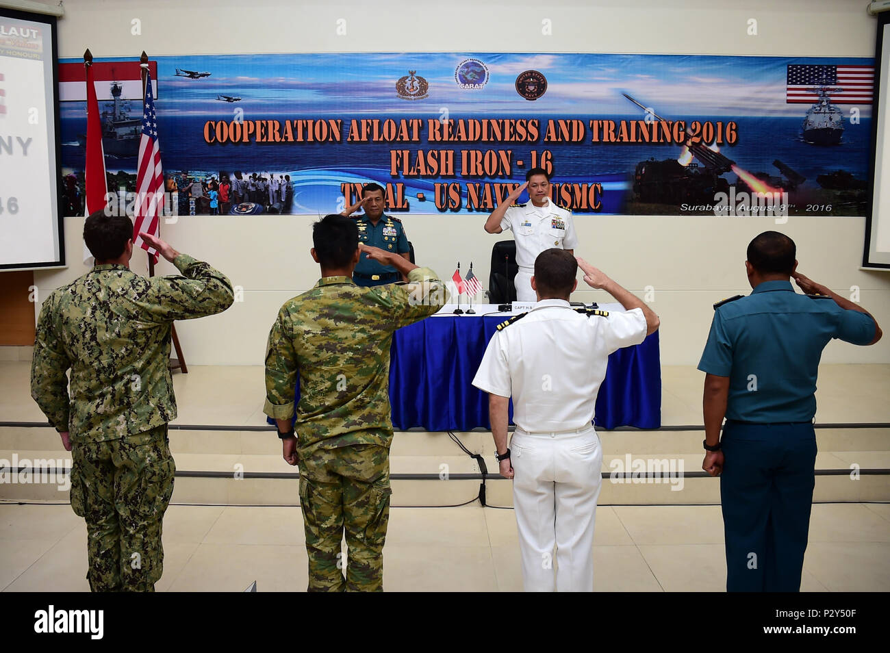 160808-N-QV906-025 SURABAYA, Indonesia (August 8,2016) Capt. H.B. Le ...