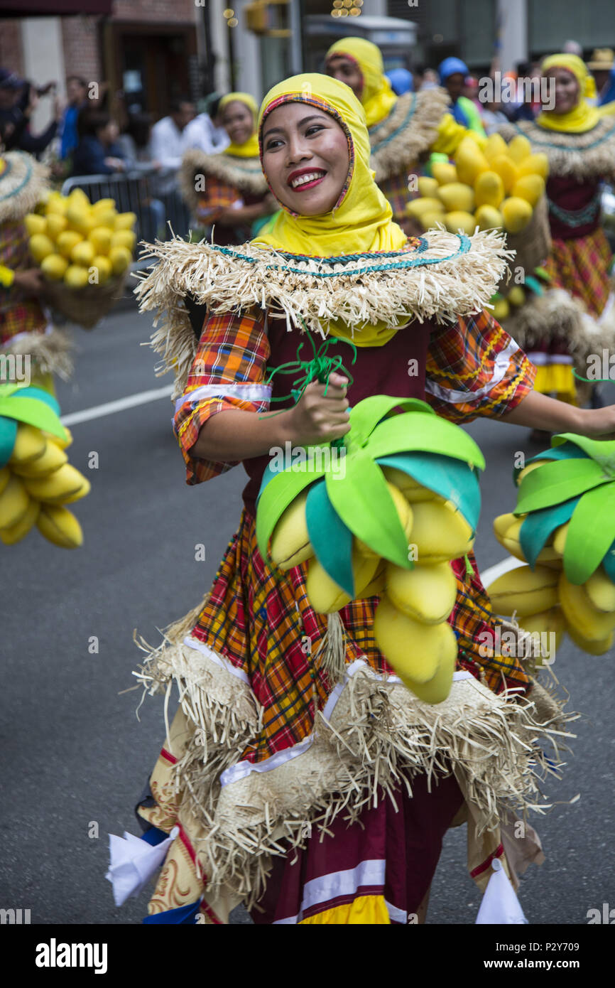 Energetic Filipino Dance troupe promote Philippine Mango Festivals ...