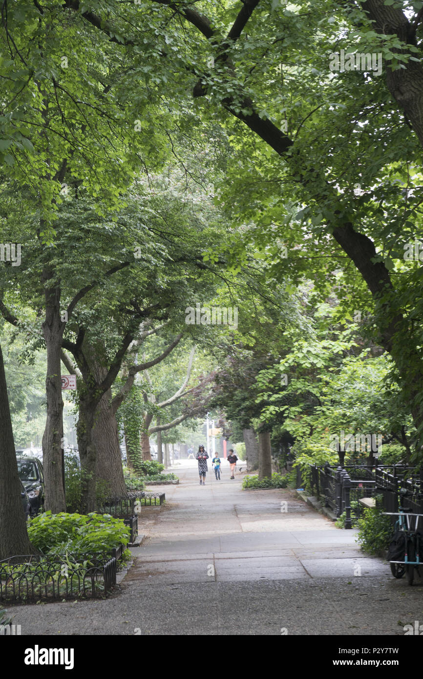 Sidewalk on a slope hi-res stock photography and images - Alamy
