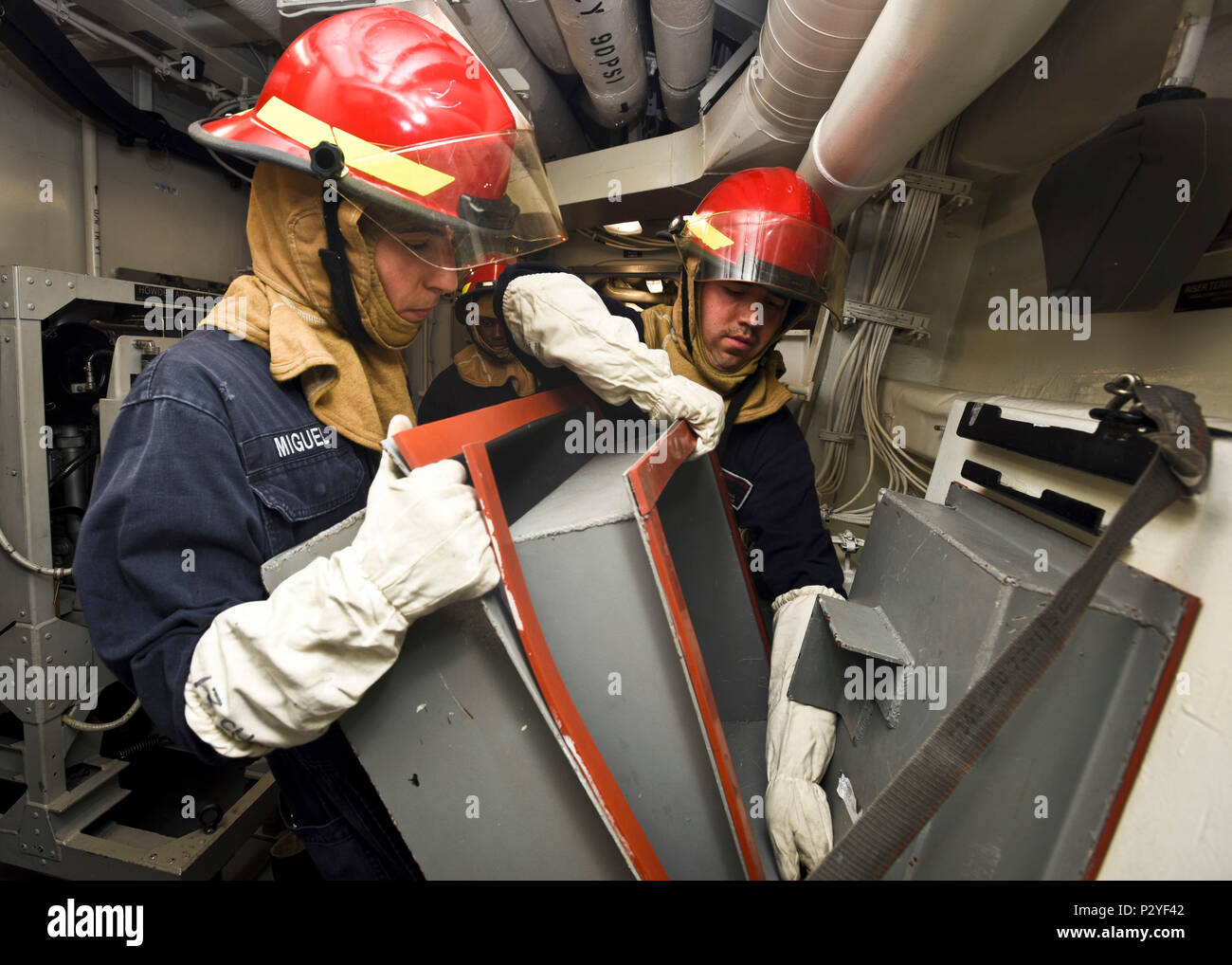 Sailors aboard the United States Navy Arleigh Burke‑class guided ...