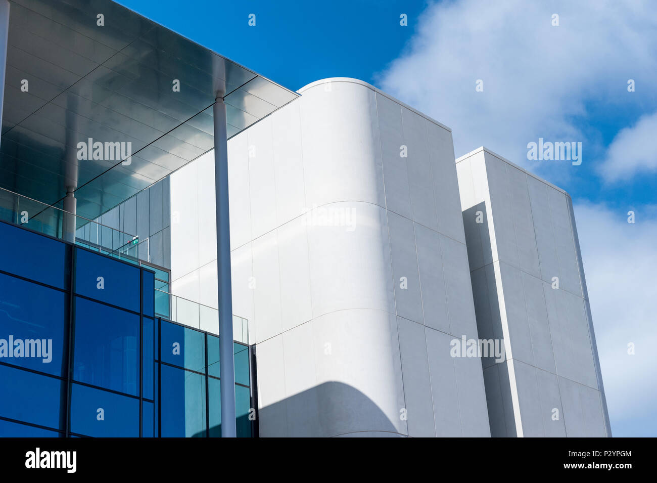 Cardiff bbc building hi-res stock photography and images - Alamy
