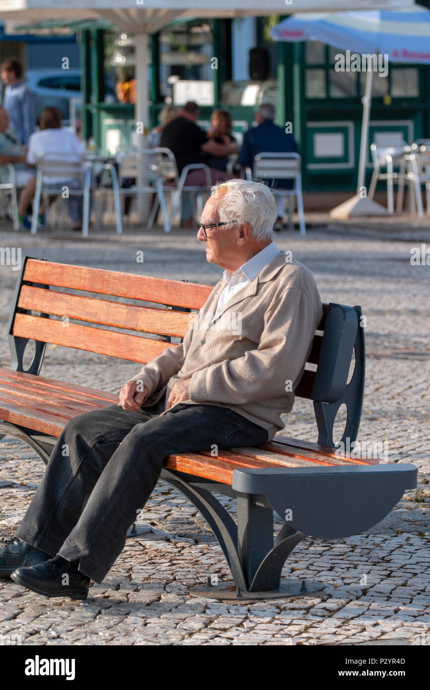 Loney old man hi-res stock photography and images - Alamy