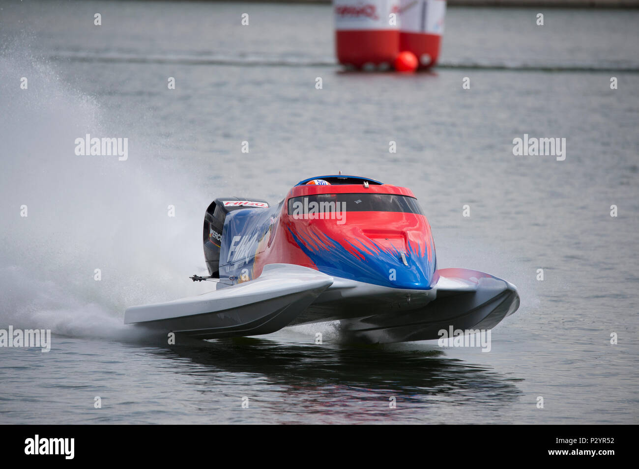 Royal Victoria Dock, London, UK. 15 June, 2018. London hosts the UIM ...