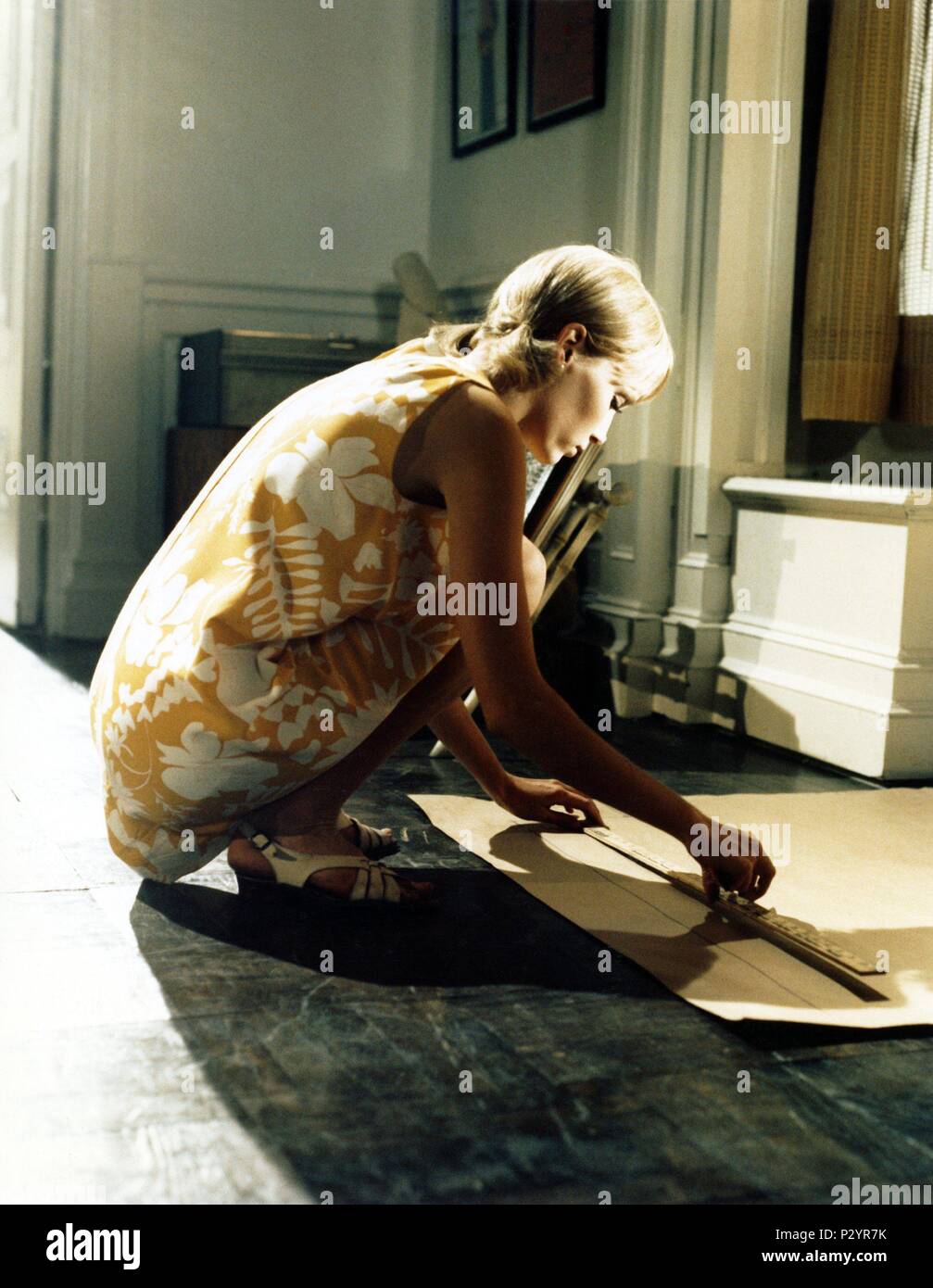 Rosemary's baby (1968), roman polanski hi-res stock photography and ...