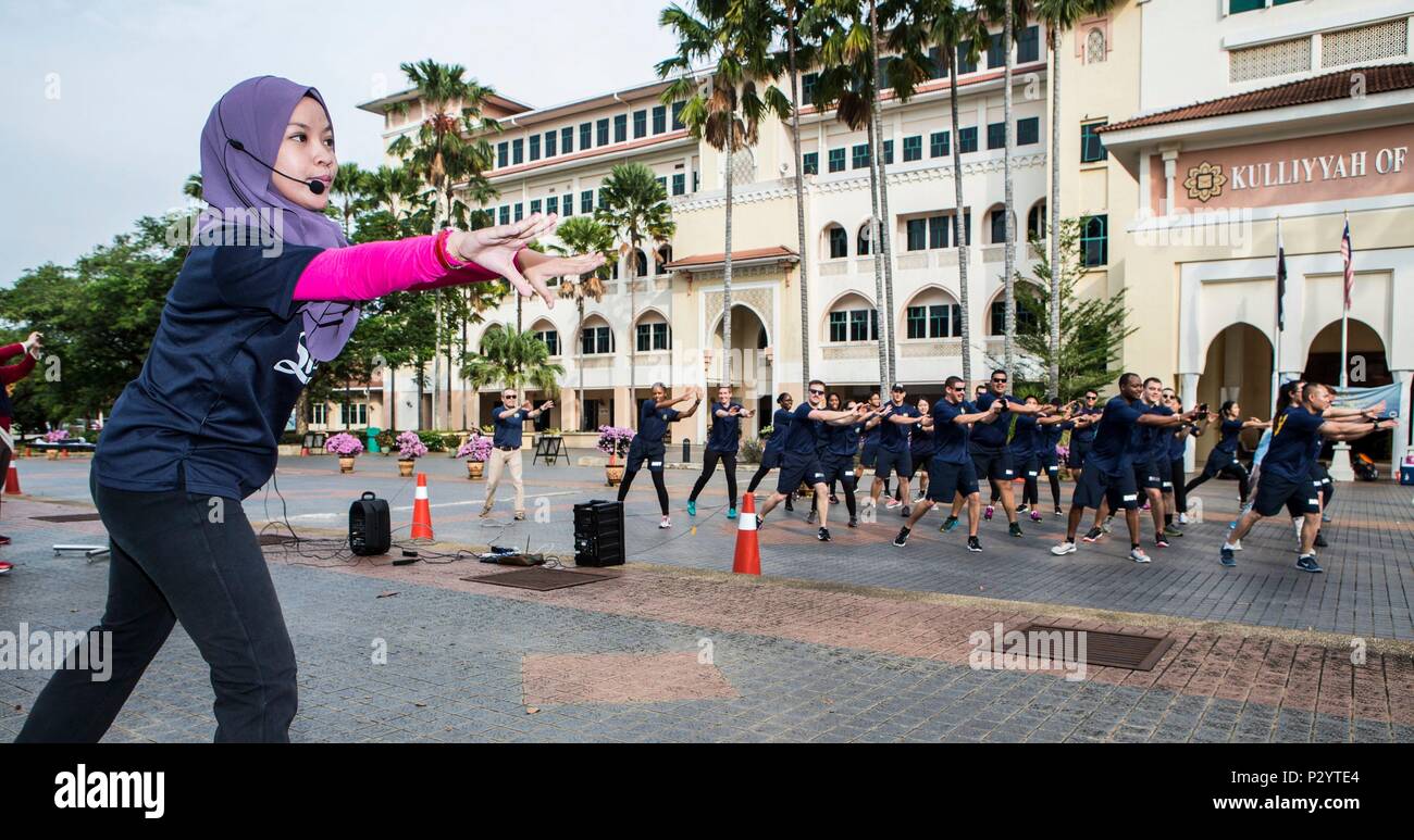 160811-N-CV785-012 KUANTAN, Malaysia (Aug 11, 2016) Farah Nadia Rahmat (left) from the sports ...