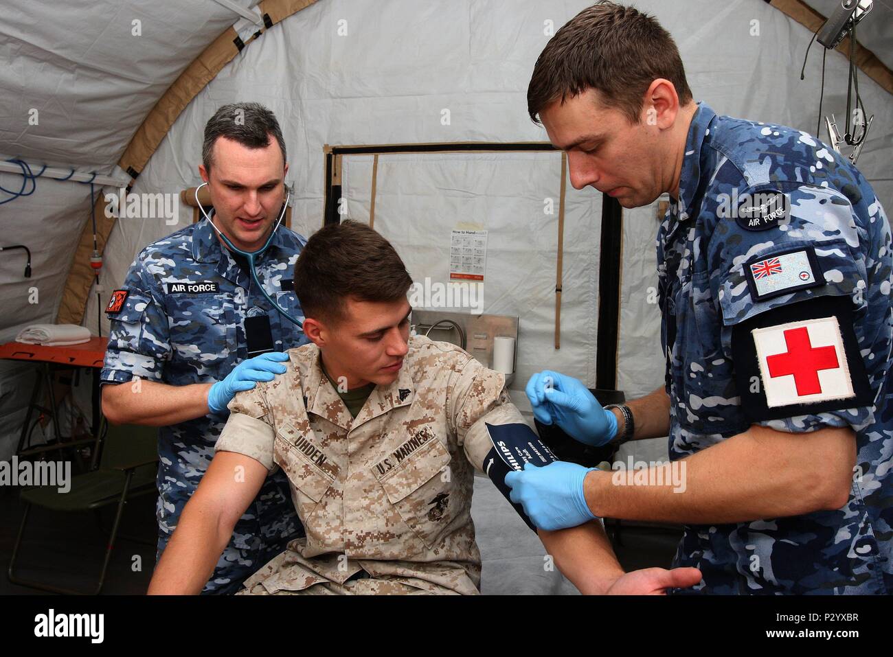 Australian medical staff personnel with No. 2 Expeditionary Health ...